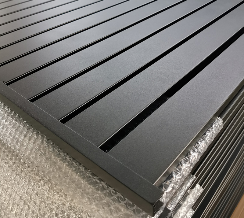 Semi-Privacy Aluminum Slat Fence